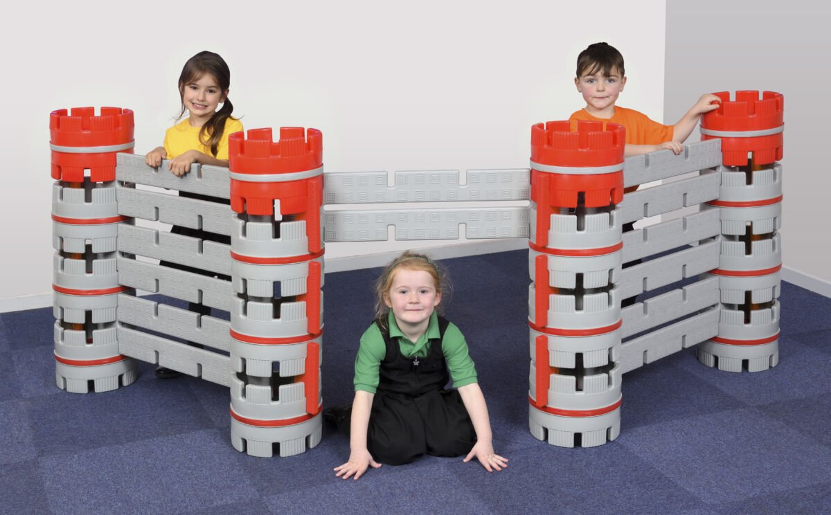 Constructa Castle - Tinker Tray Play