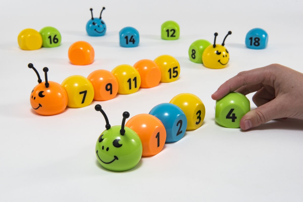 Magnetic Number Bugs 1-20 - Tinker Tray Play