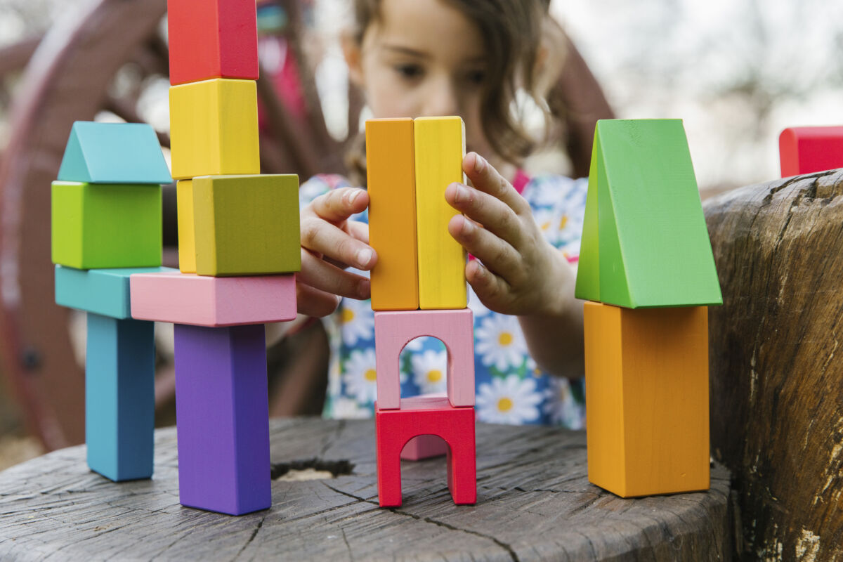 Freckled Frog Designer Blocks - Tinker Tray Play